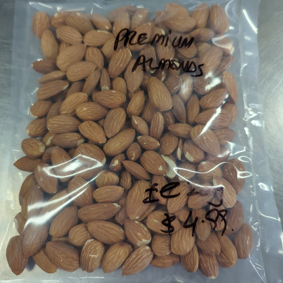 Premium Almonds 200g – Tiptop Foods Kitchen & Halal Meat